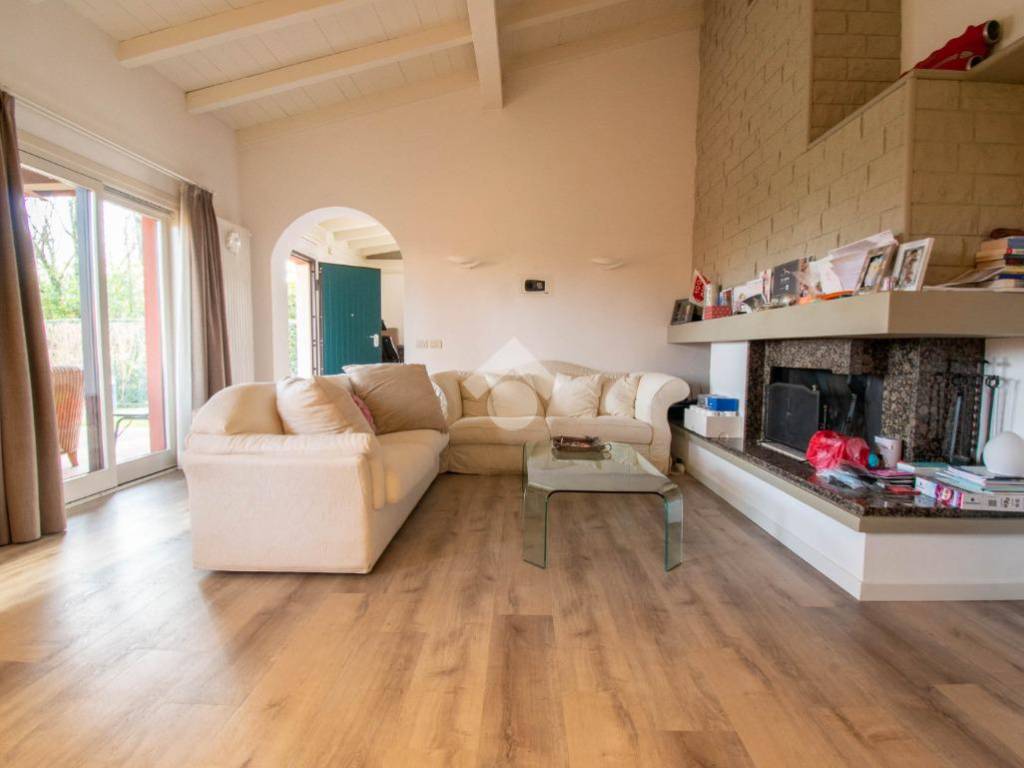 Vendita Villa a schiera in via Omodeo Soiano del Lago. Ottimo stato ...