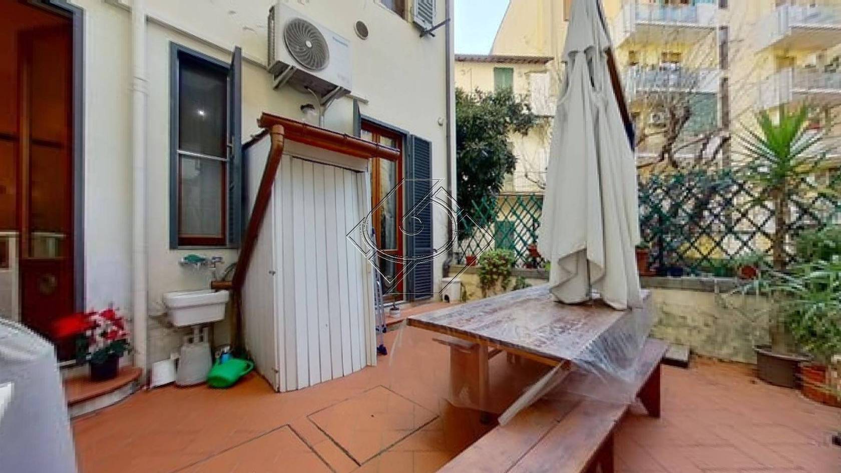 Trilocale via delle Carra, Porta al Prato - San Jacopino, Firenze