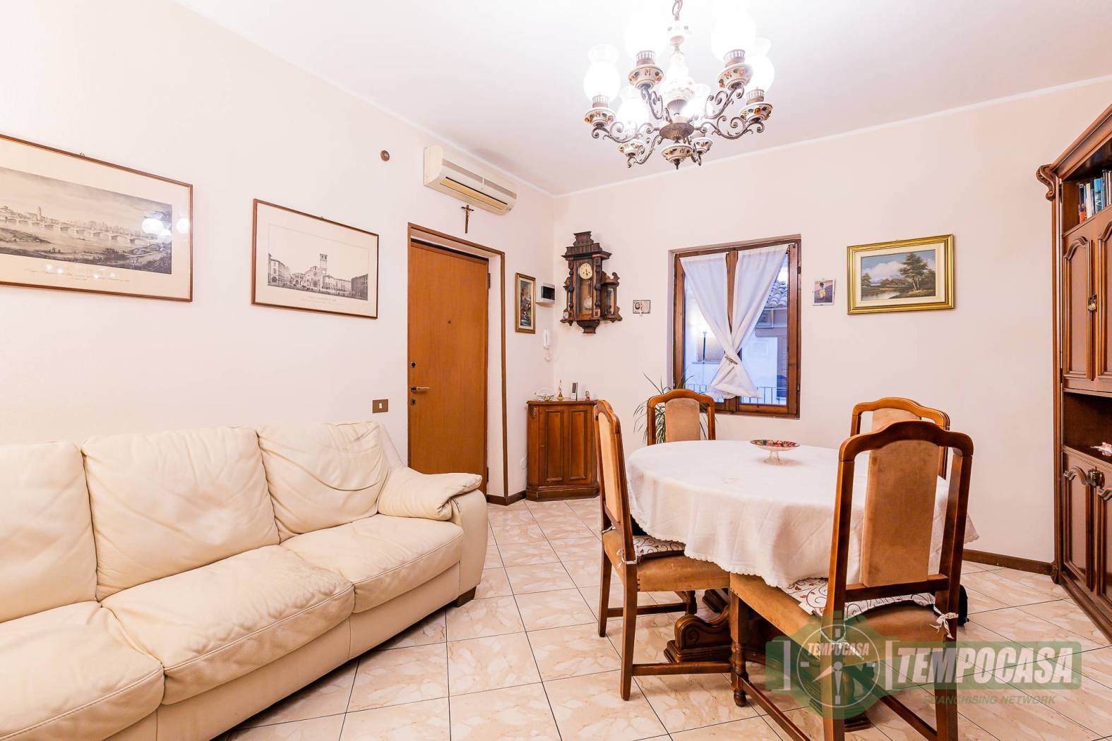 Trilocale via Lodovico Vistarini 50, Città Bassa, Laghi, Lodi