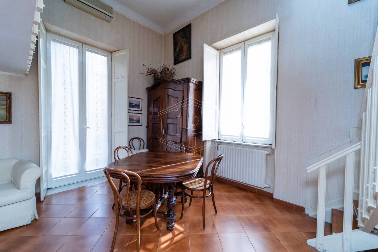 Trilocale viale Privato delle Fiorentine a Chiaia, Chiaia, Napoli