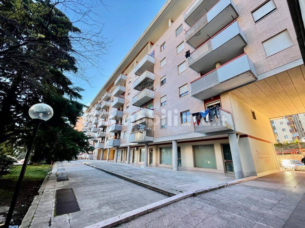 Trilocale piazza Molise, Via XXIV Maggio, CEP, Campobasso