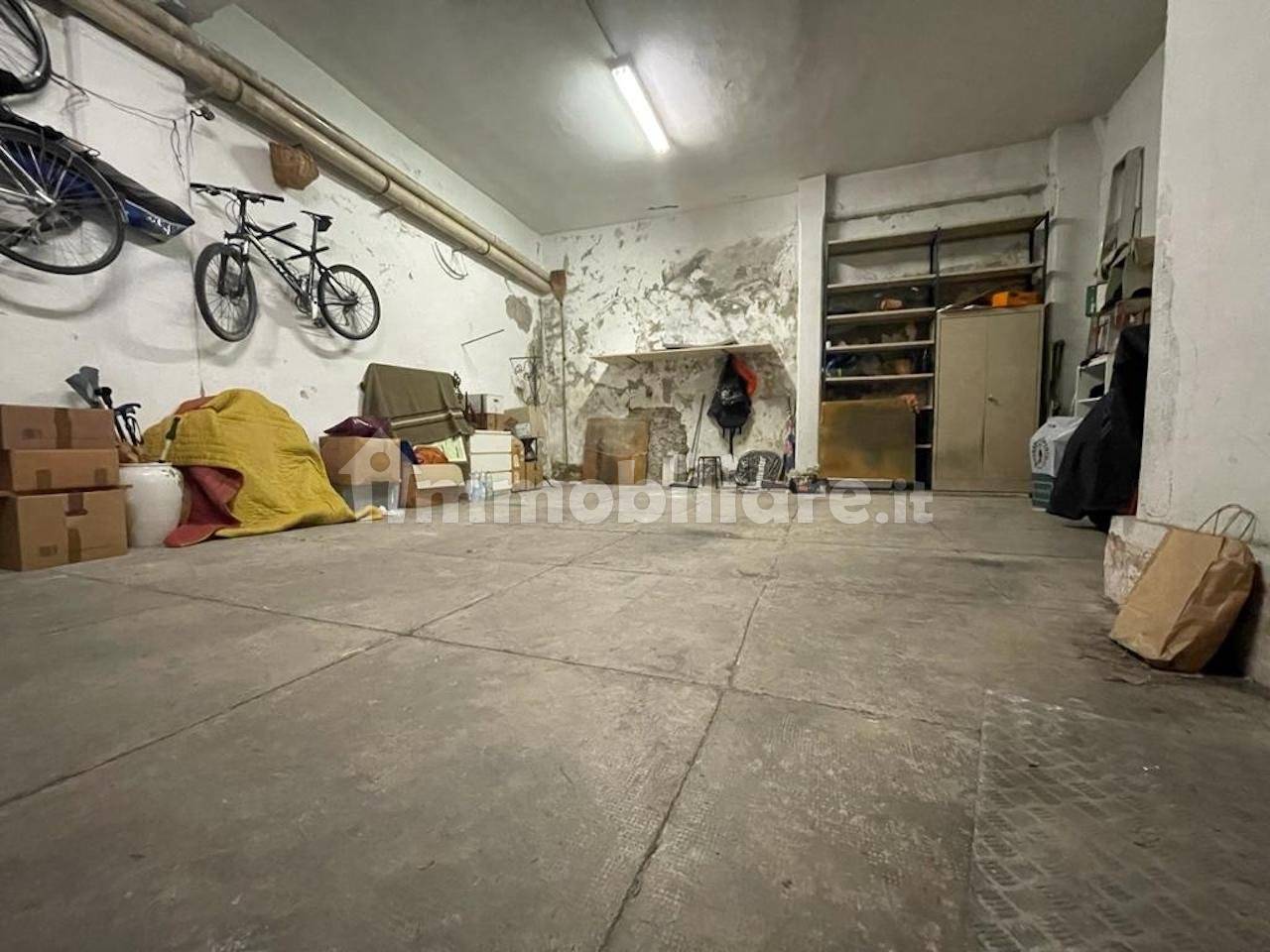Garage - Box in Vendita