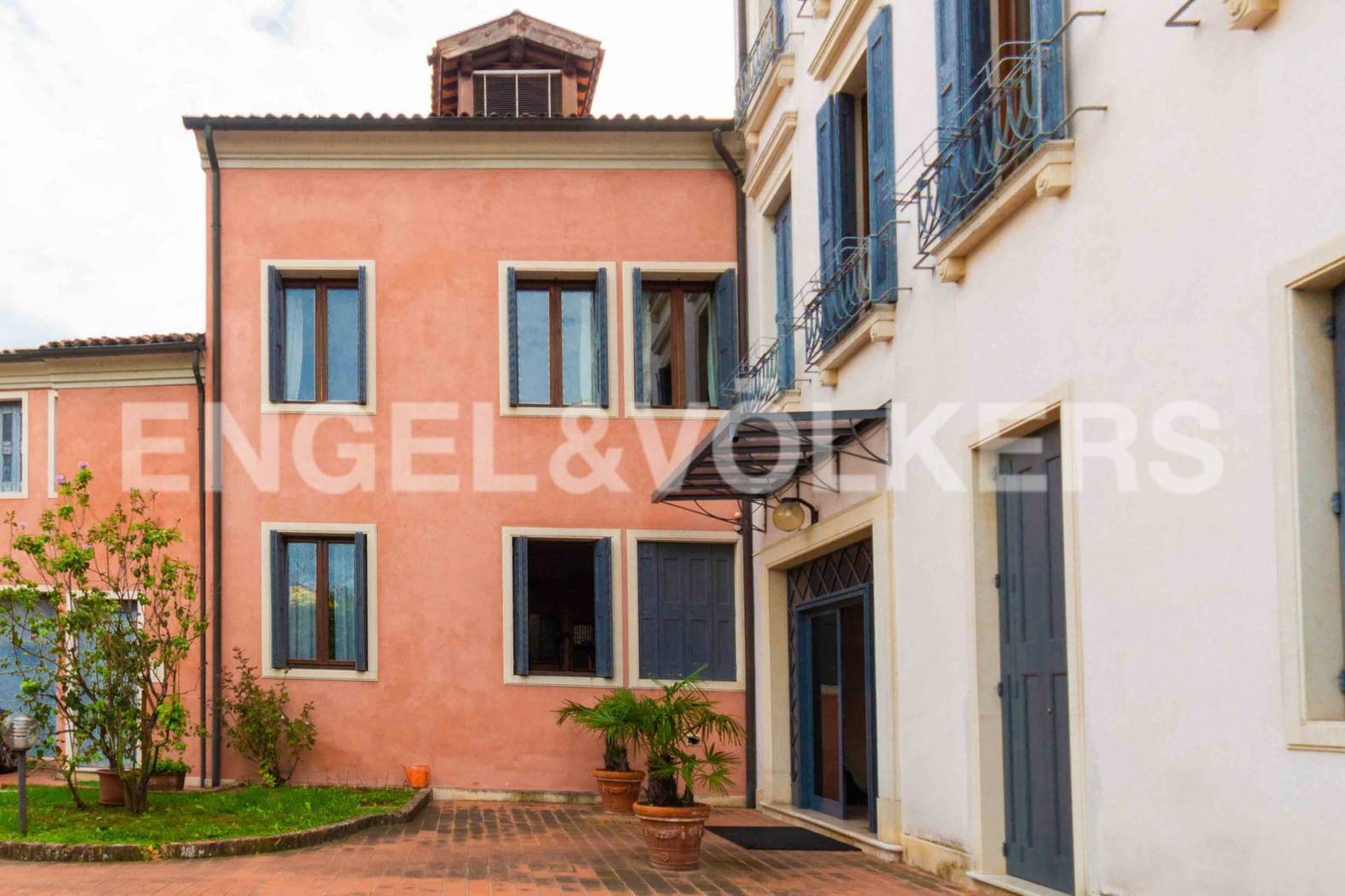 Quadrilocale buono stato, primo piano, Riviere, Padova