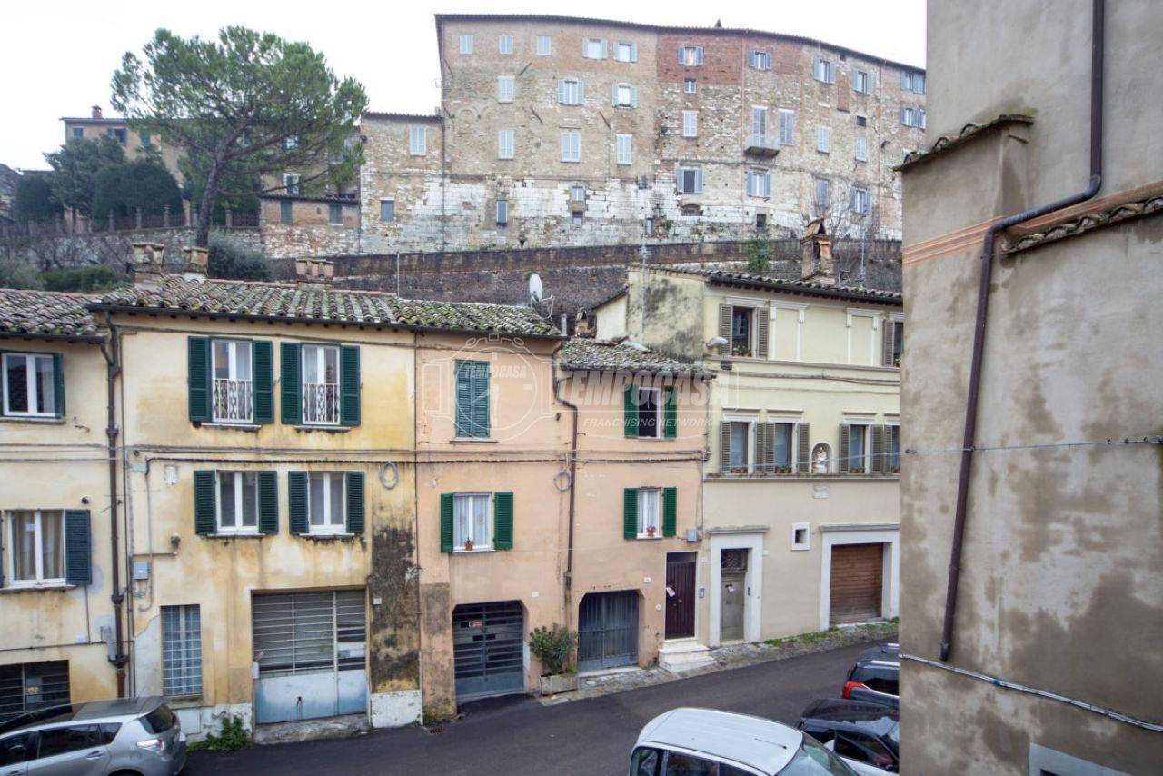 Appartamento via Appia 49, Centro Storico, Perugia