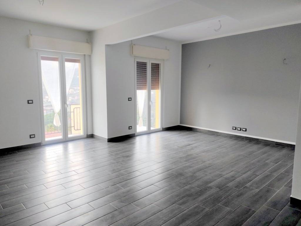 Affitto Appartamento Genova. Trilocale in via Giovanni da Verrazzano ...