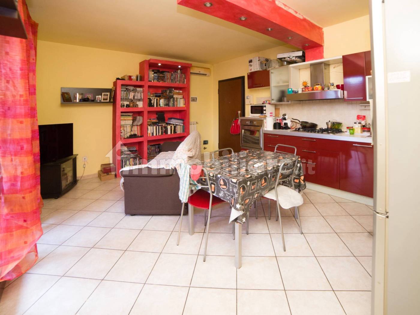 Trilocale via 2 Giugno, Centro, Casalgrande