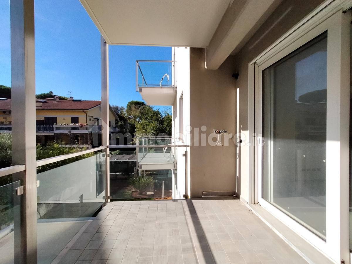 Trilocale via magliano, Marina di Massa Centro, Massa