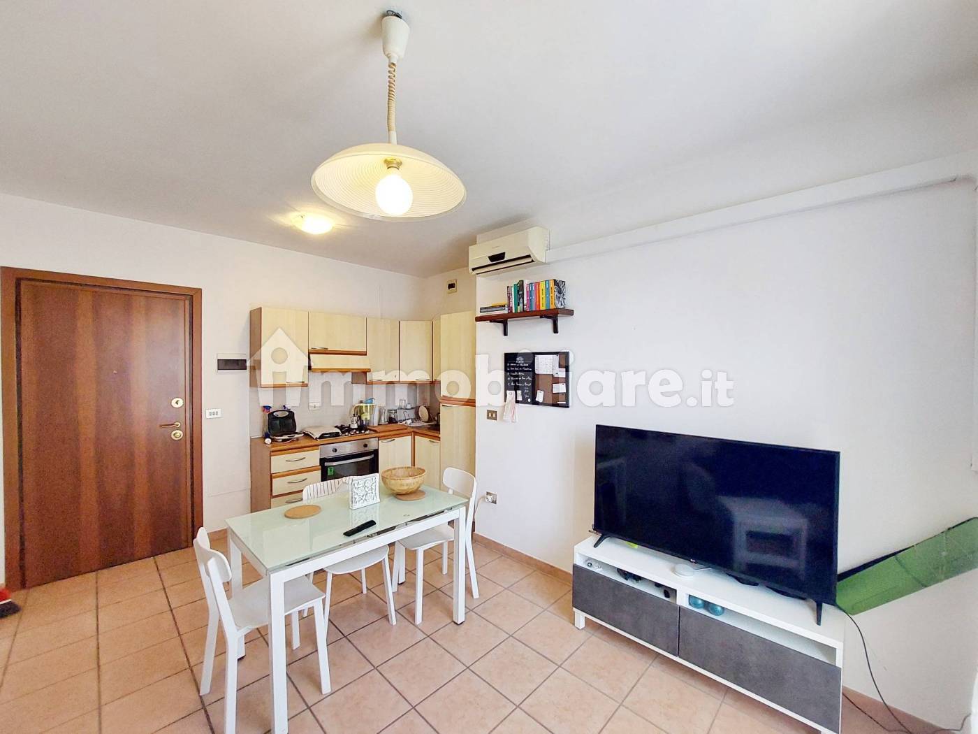 Bilocale via Arnaldo Bartoli, Centro, Guastalla