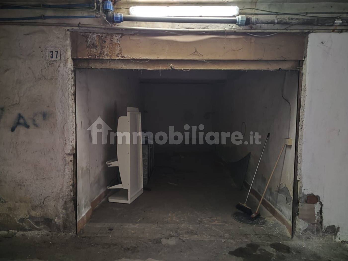 Garage - Box in Vendita