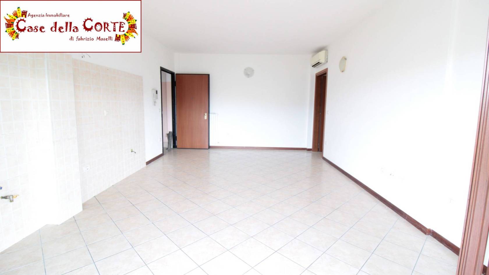 Trilocale Vicinanze del centro, Cento Paese, Cento