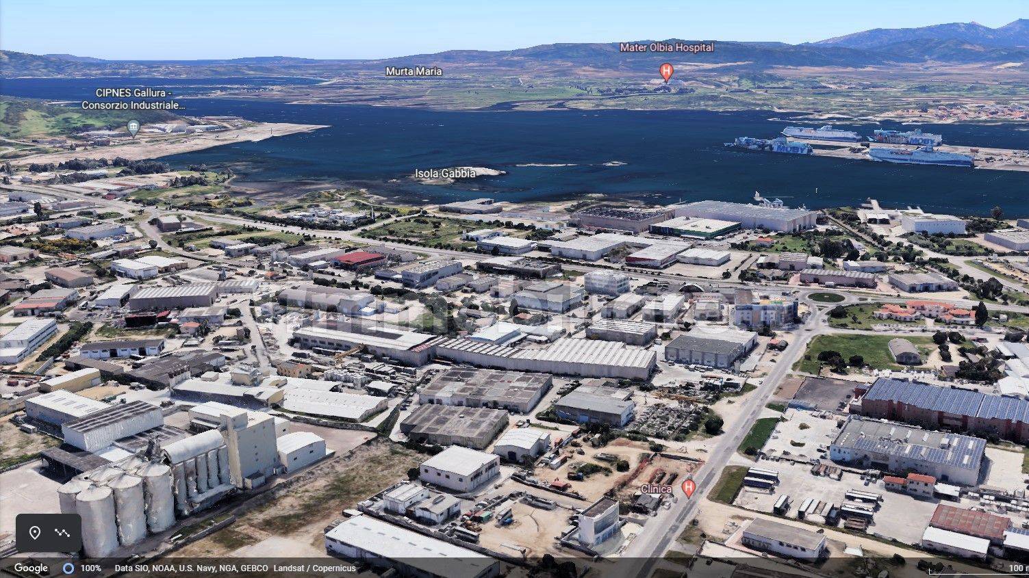 Locale commerciale in Vendita