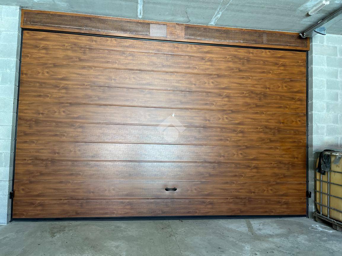 Garage - Box in Vendita