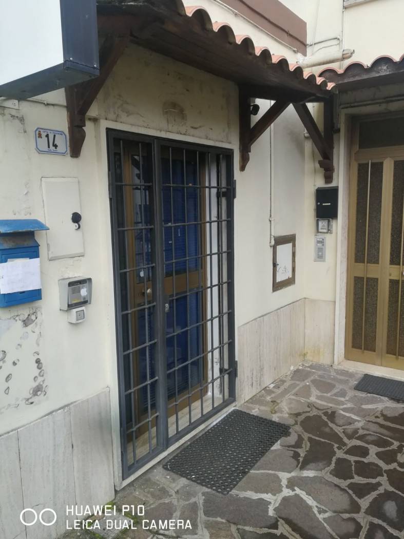 Locale commerciale in Vendita