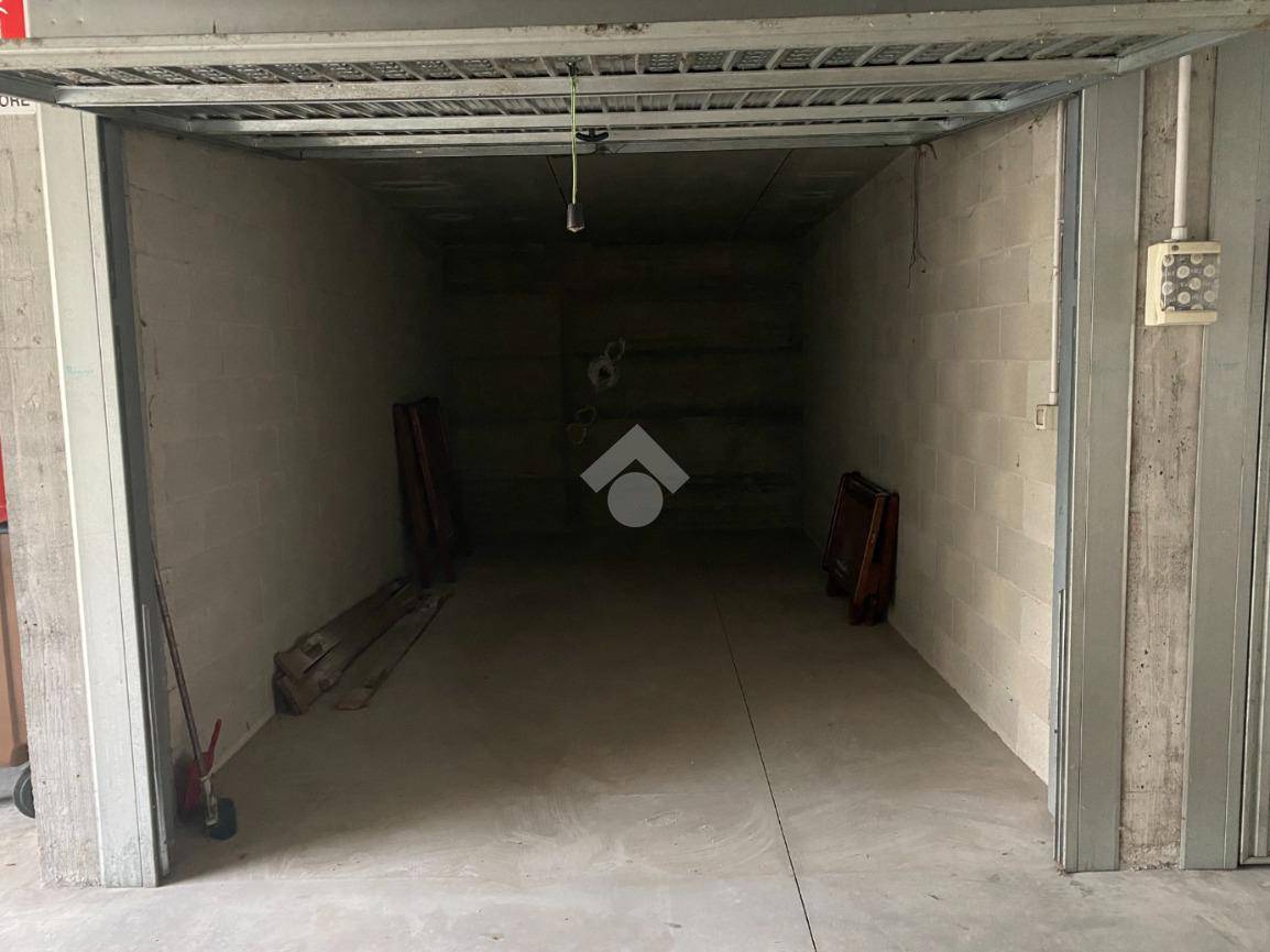 Garage - Box in Vendita