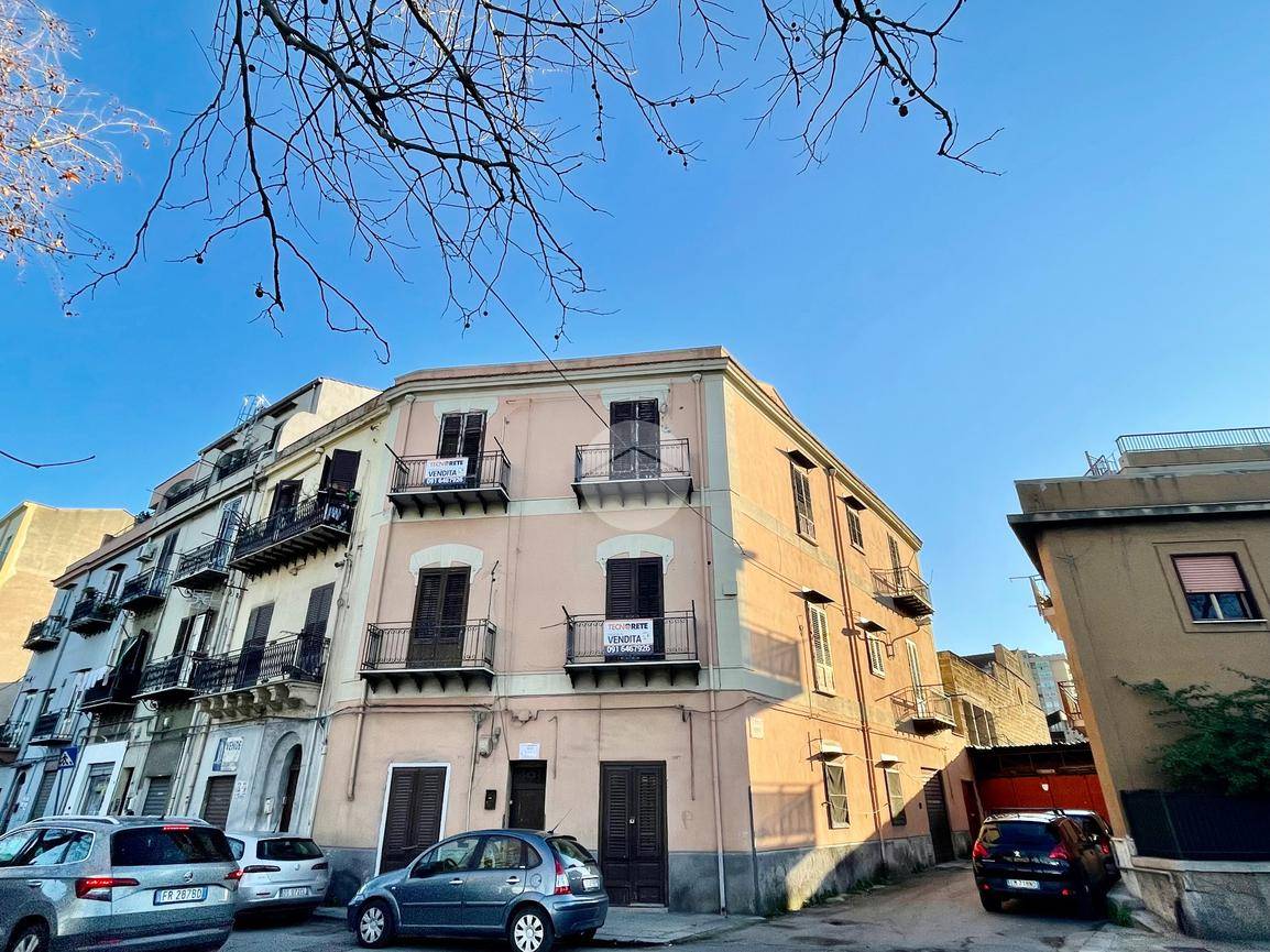Trilocale corso dei Mille 269, Settecannoli, Palermo