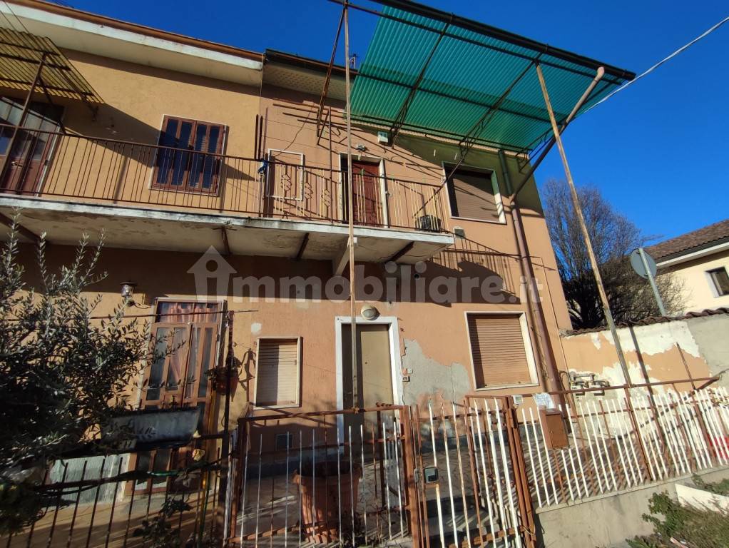 Trilocale via Milano 373, Desio