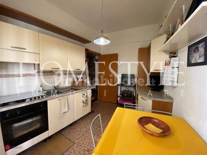 Vendita Appartamento Genova. Bilocale in via Generale.... Buono stato ...