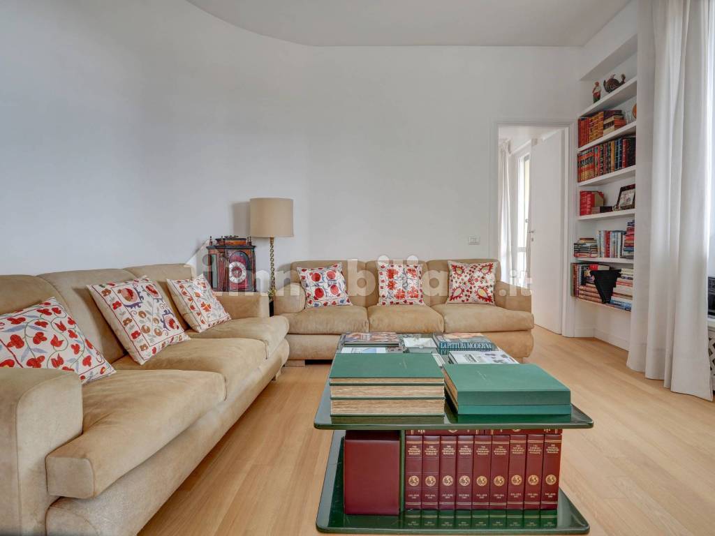 Affitto Attico in largo Messico 1 Roma. Ottimo stato, con terrazza, rif ...