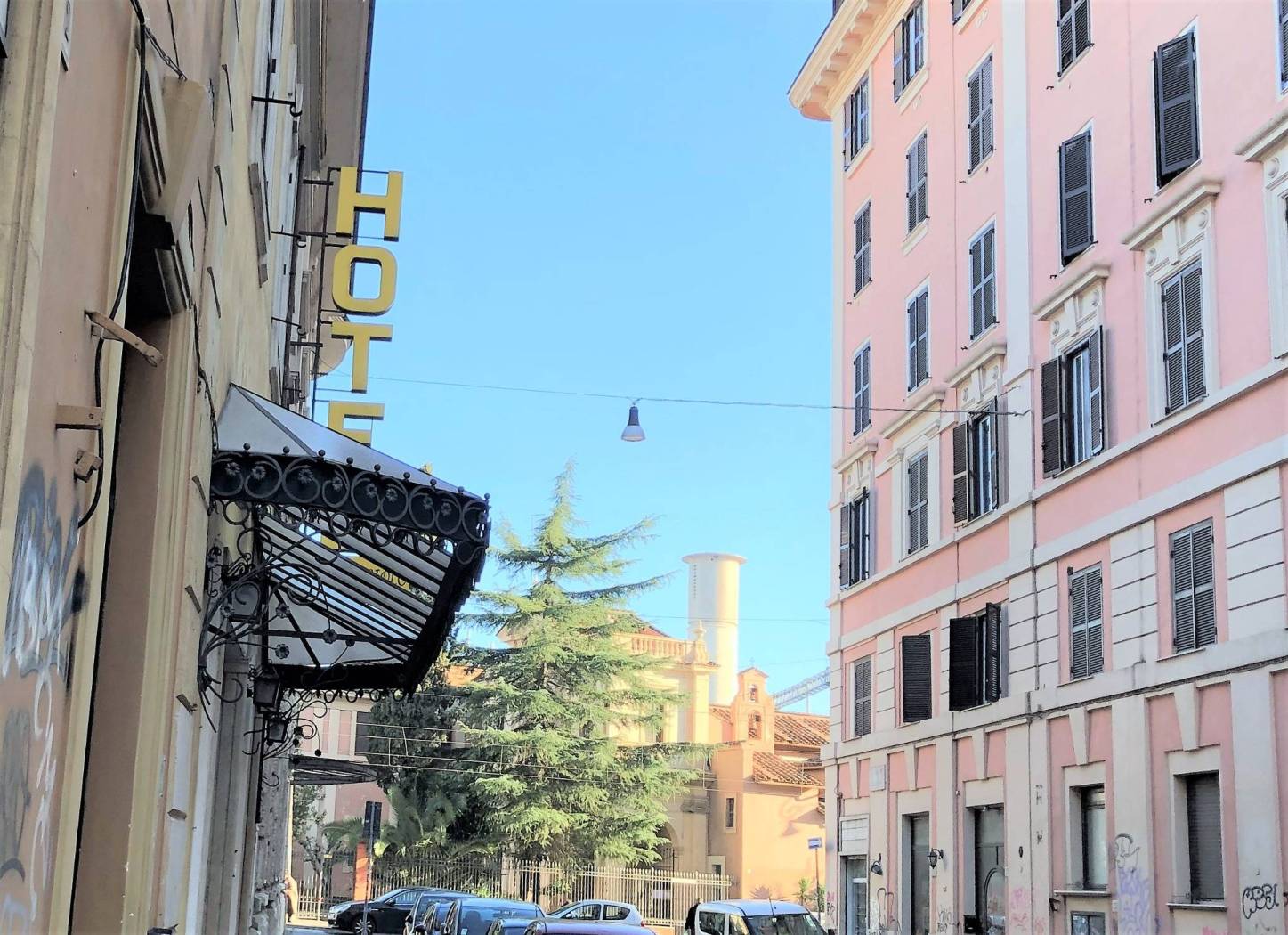 Quadrilocale via Benedetto Cairoli, Esquilino, Roma