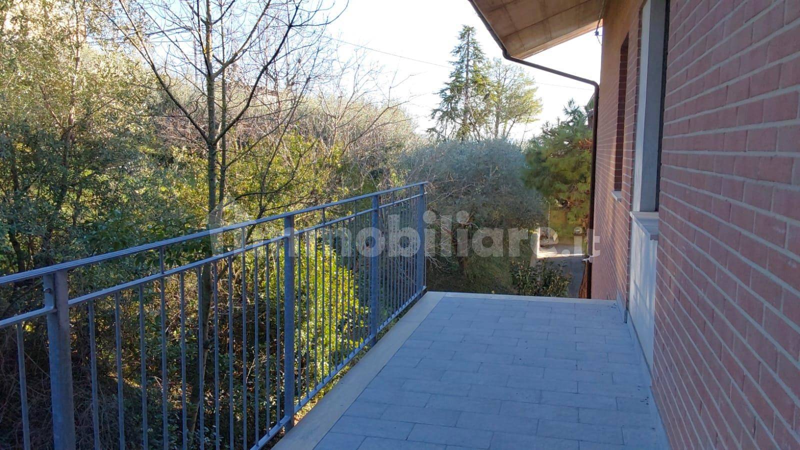 Trilocale nuovo, primo piano, Centro, Recanati