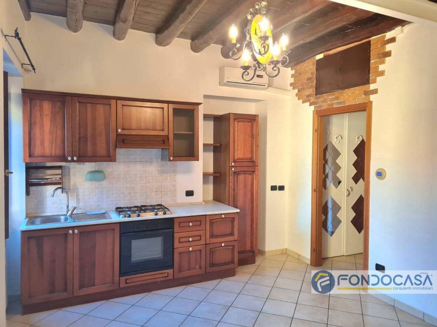 Monolocale piazza San Vito, Centro, Lentate sul Seveso