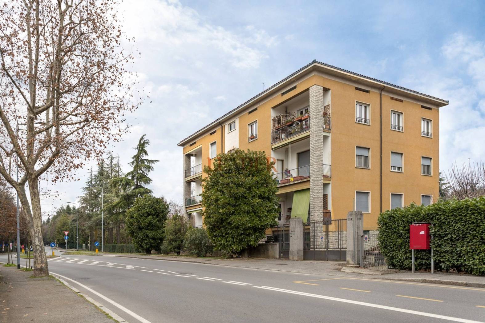 Trilocale via Longuelo, Longuelo, Bergamo
