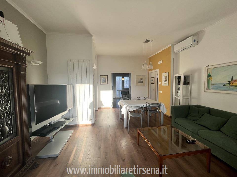 Trilocale ottimo stato, secondo piano, Centro, Orvieto