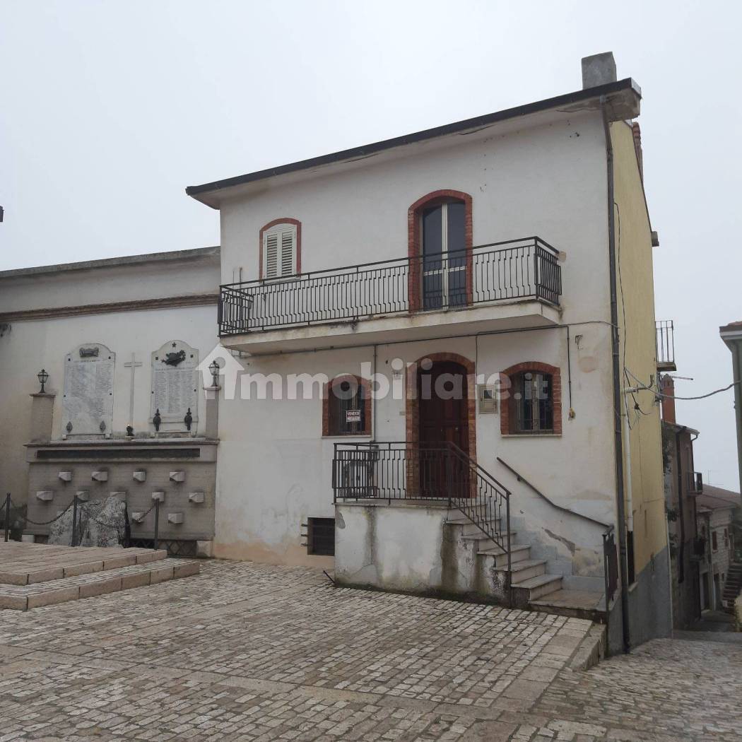 Bilocale piazza San Pietro, San Giorgio la Molara