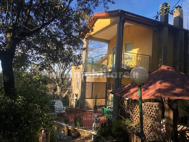 Appartamento via Cisterna, Poggio Catino