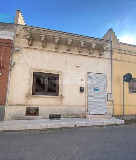 Quadrilocale via Pitagora 41, Sava