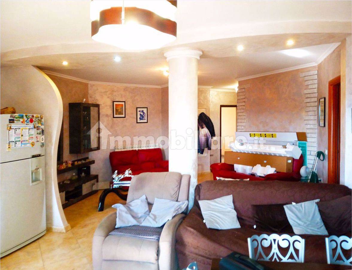 Quadrilocale via difesa, 1, Centro, Lesina