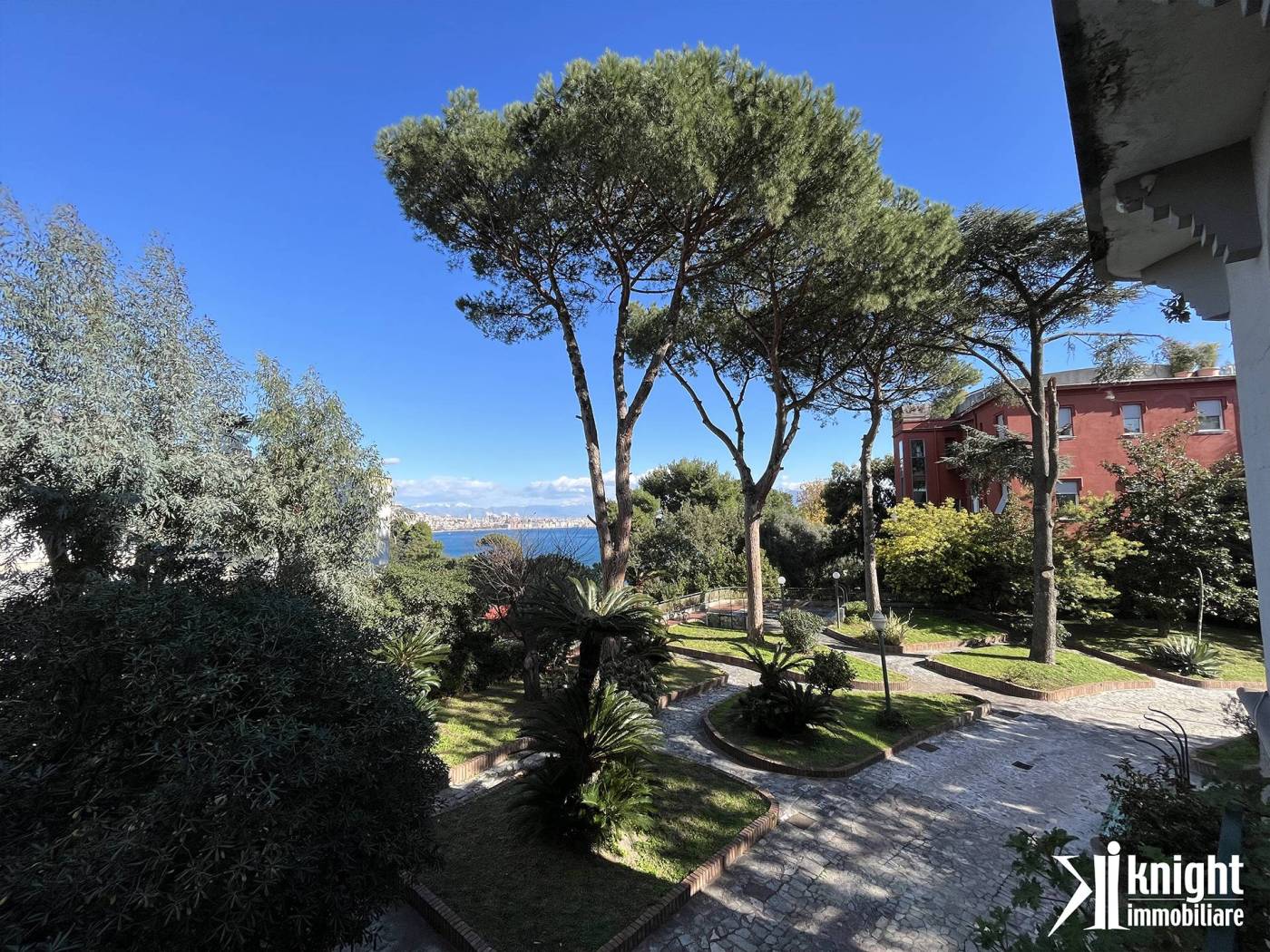 Appartamento via Posillipo 176, Posillipo, Napoli