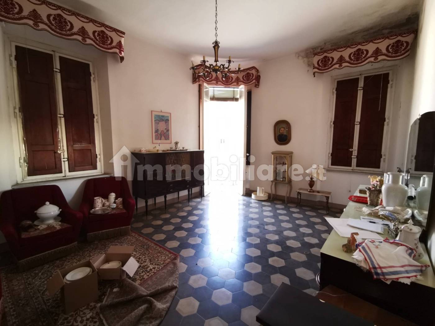 Appartamento via Bonagiunta Urbiciani, San Concordio, Lucca