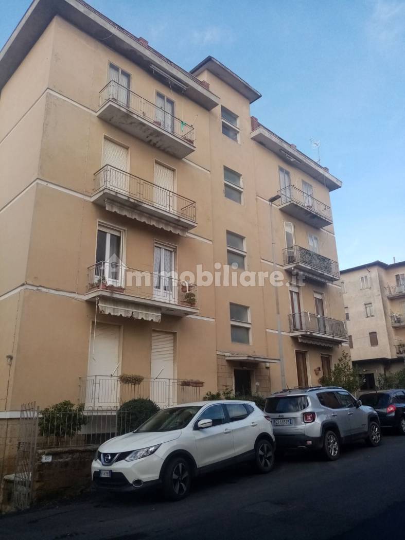 Appartamento viale Maddalena Ciacci, Centro, Pitigliano