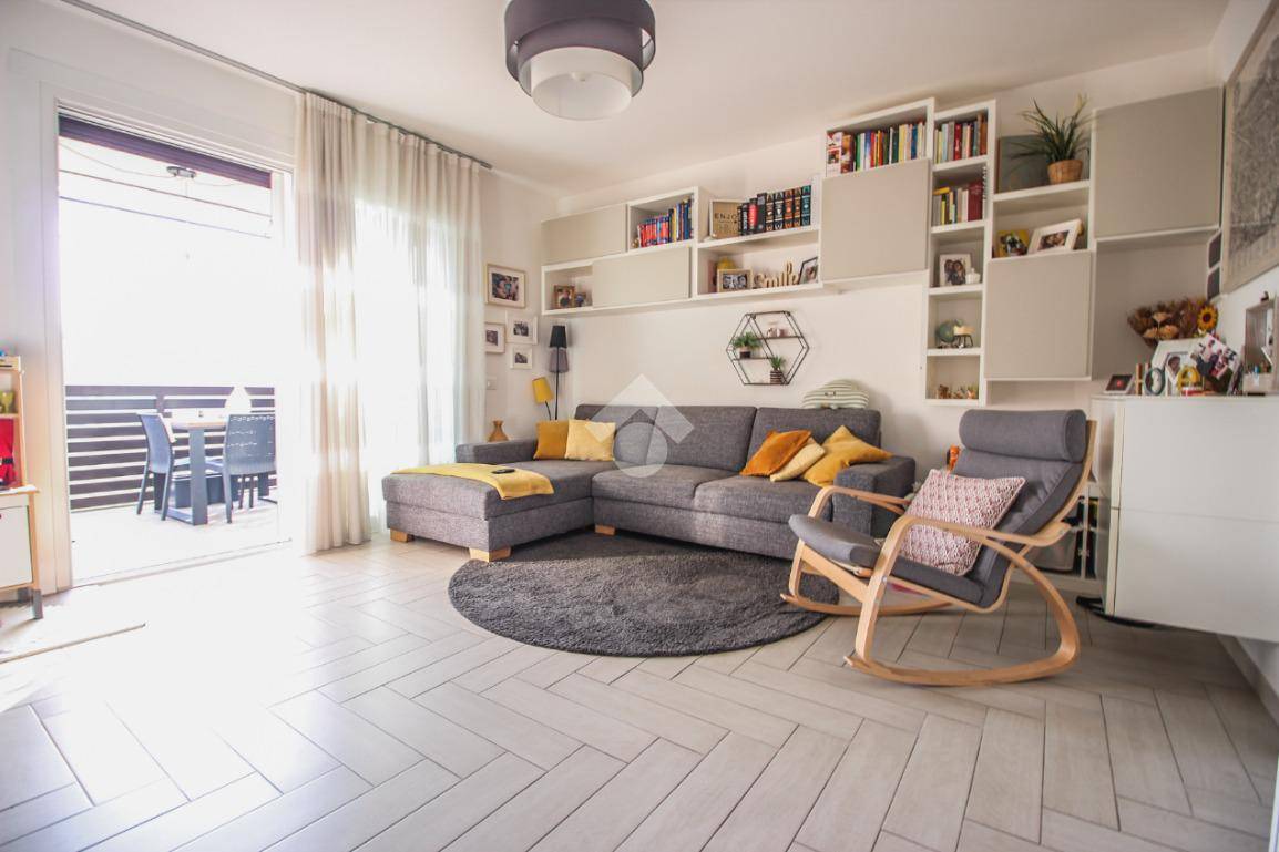 Trilocale via Bruno Tosarelli, Centro, Castenaso