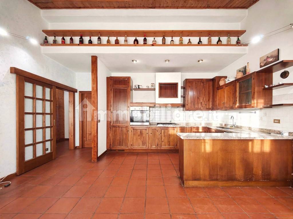 Appartamento via Tredici Martiri, Torricella, Campi Bisenzio