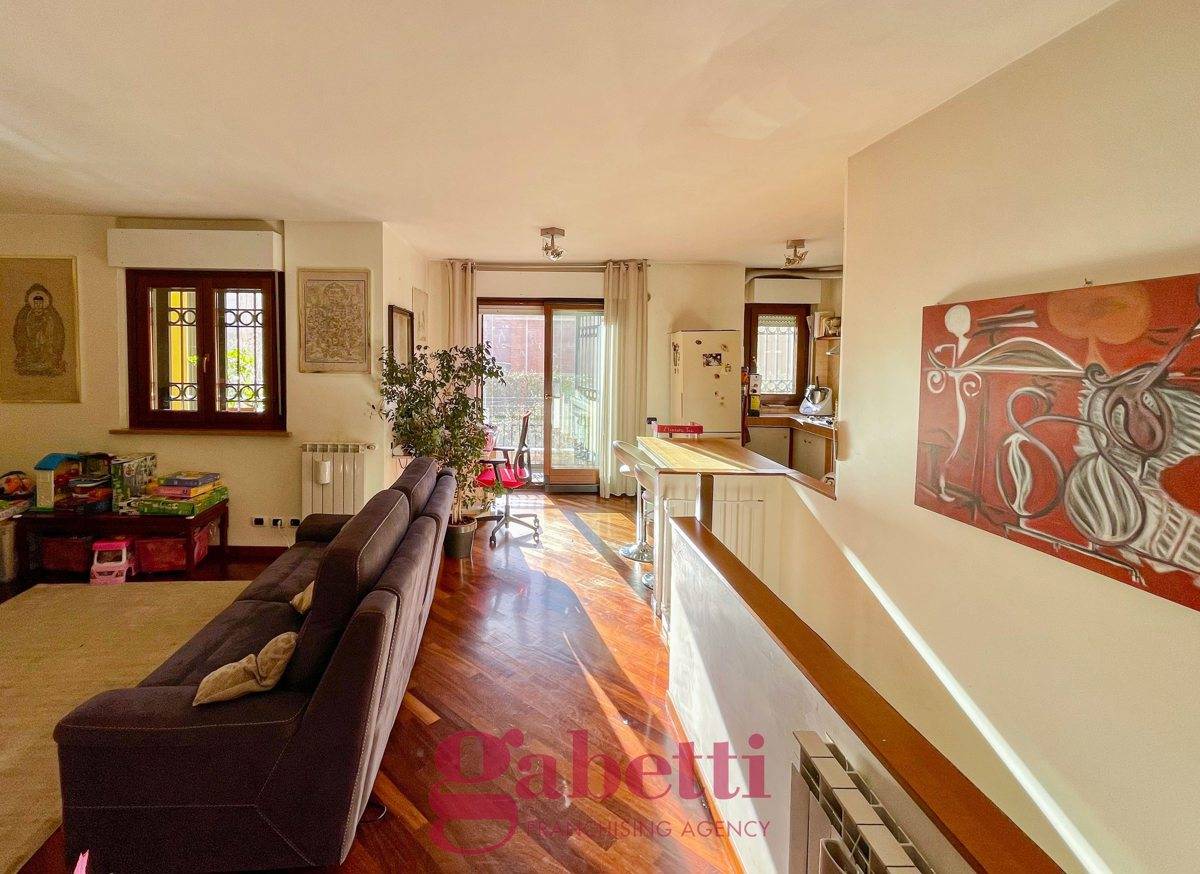 Quadrilocale via Castelliri, Tomba di Nerone, Roma