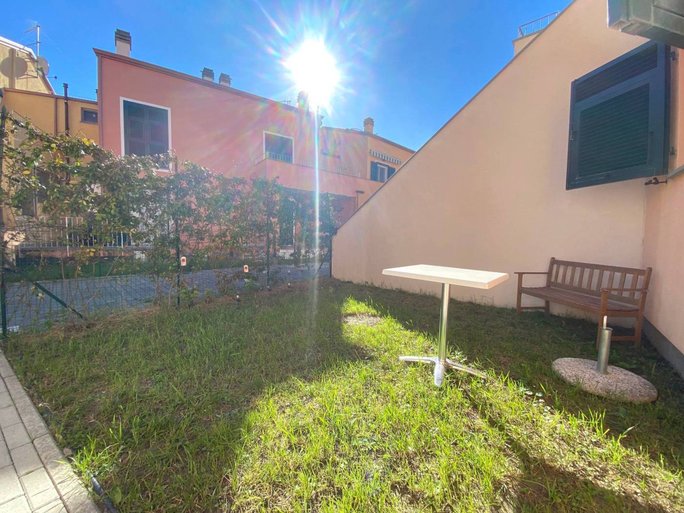 Bilocale ottimo stato, piano terra, Romito Magra, Arcola