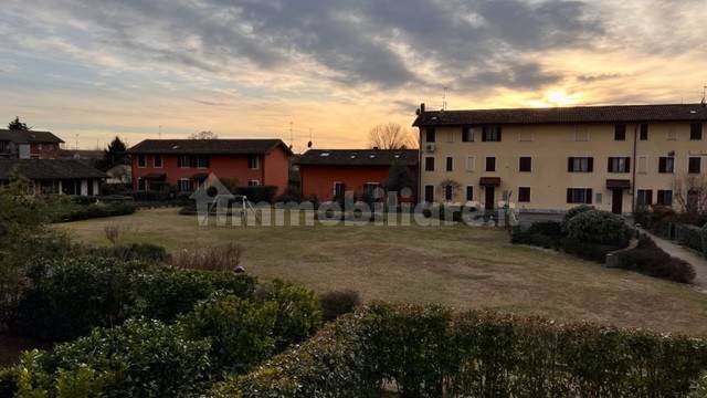 Bilocale via Lardirago 31, Campo Coni, Pavia