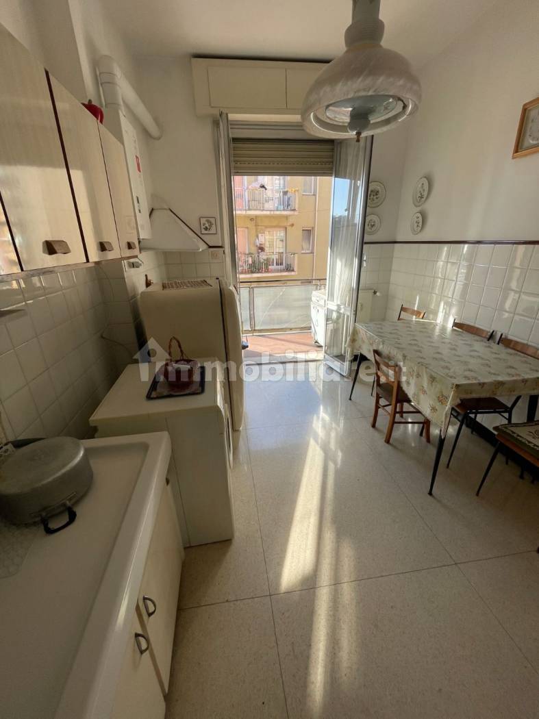 Appartamento via Generale Manfredo Fanti, Sampierdarena, Genova