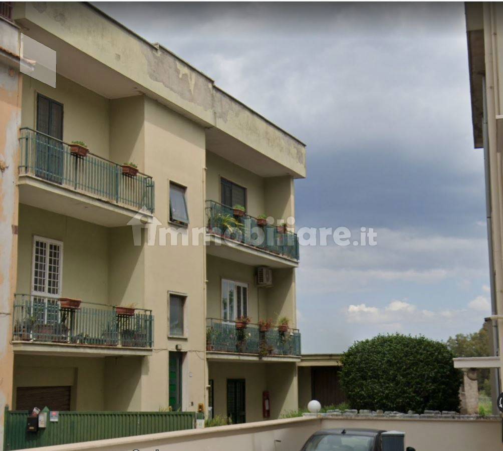 Quadrilocale via Lazio, 41, Semicentro, Aprilia