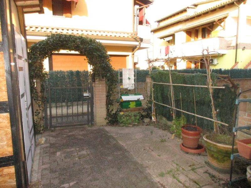 Monolocale buono stato, piano terra, Santa Maria Maddalena, Occhiobello