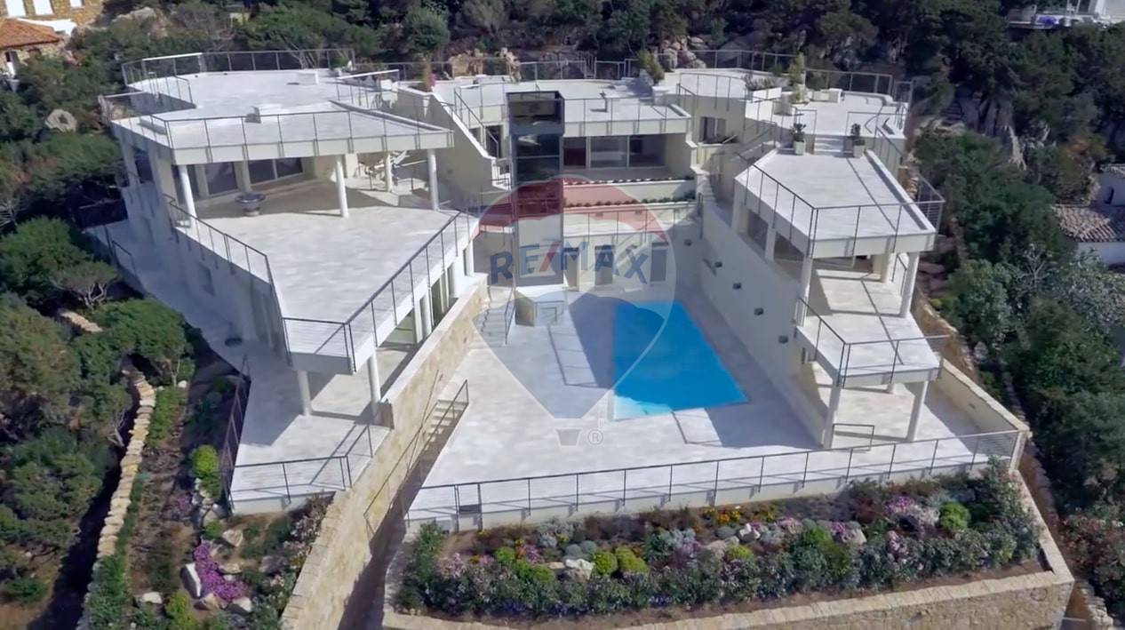 Quadrilocale via delle Caravelle, Porto Cervo, Arzachena