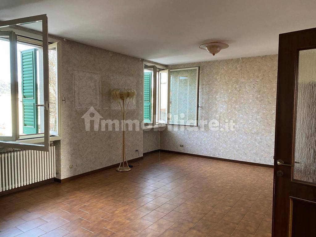 Appartamento via Silvio Bonomelli, Centro, Rovato