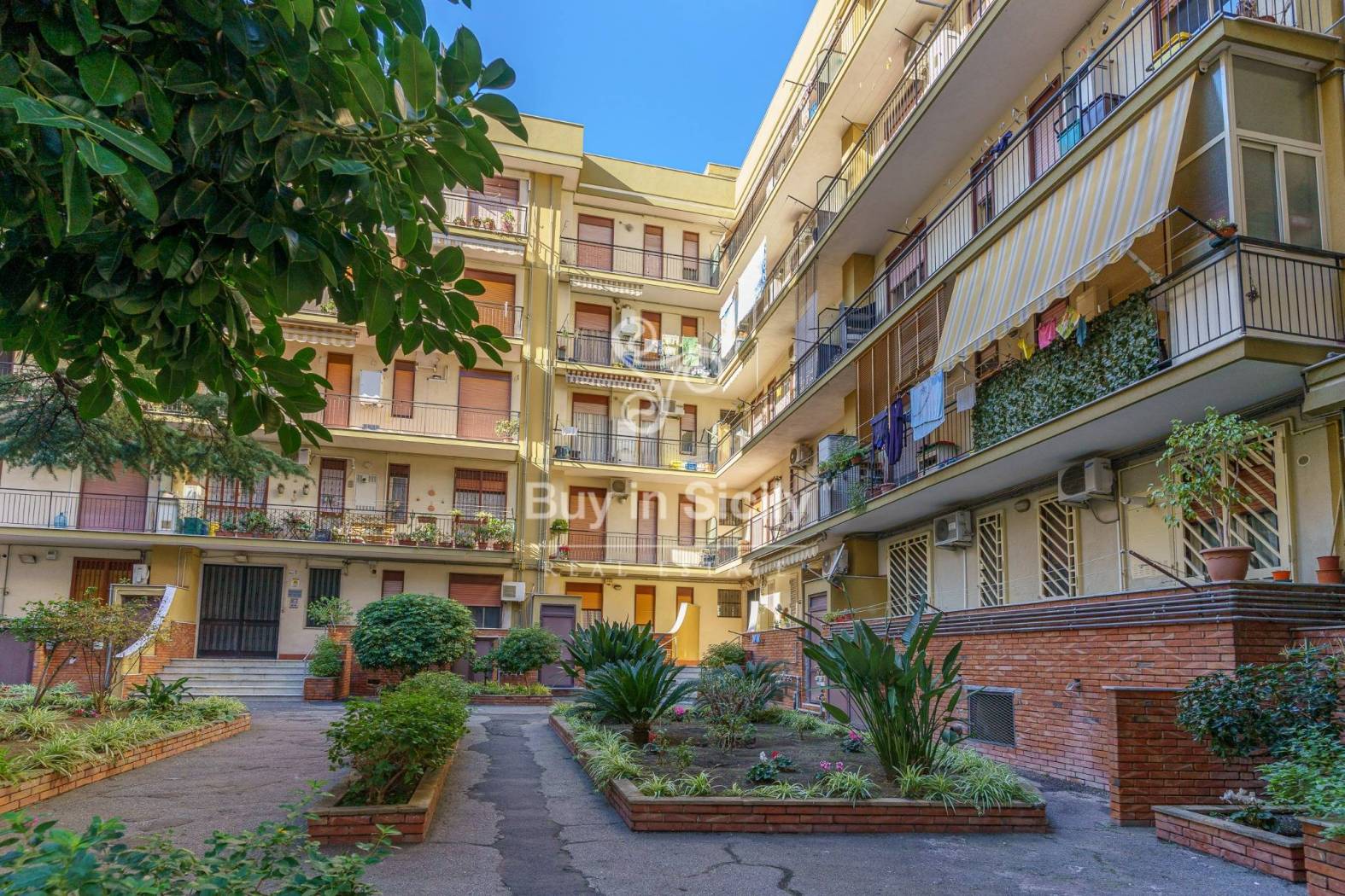 Quadrilocale via Ammiraglio Caracciolo, Rapisardi, Catania