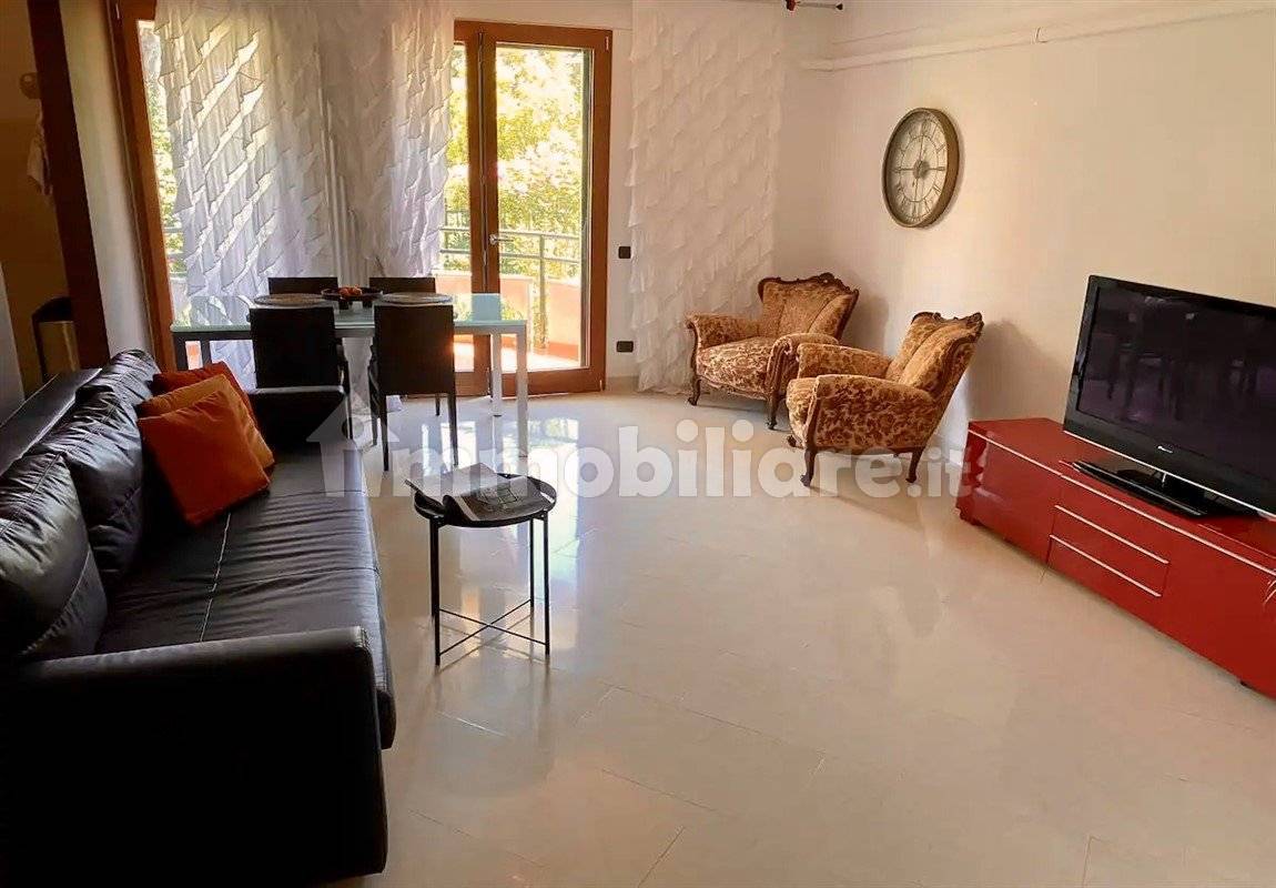 Trilocale via Terralba 20, Centro, Arenzano