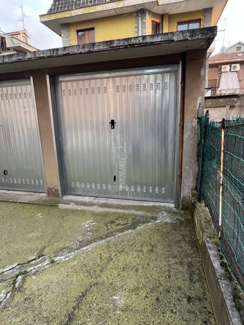 Garage - Box in Vendita