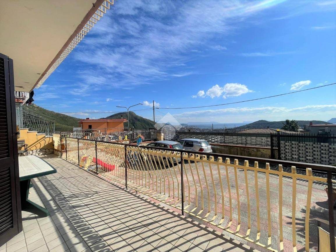 Quadrilocale via Monterusso, Località la Schiana, Damiani, Pozzuoli