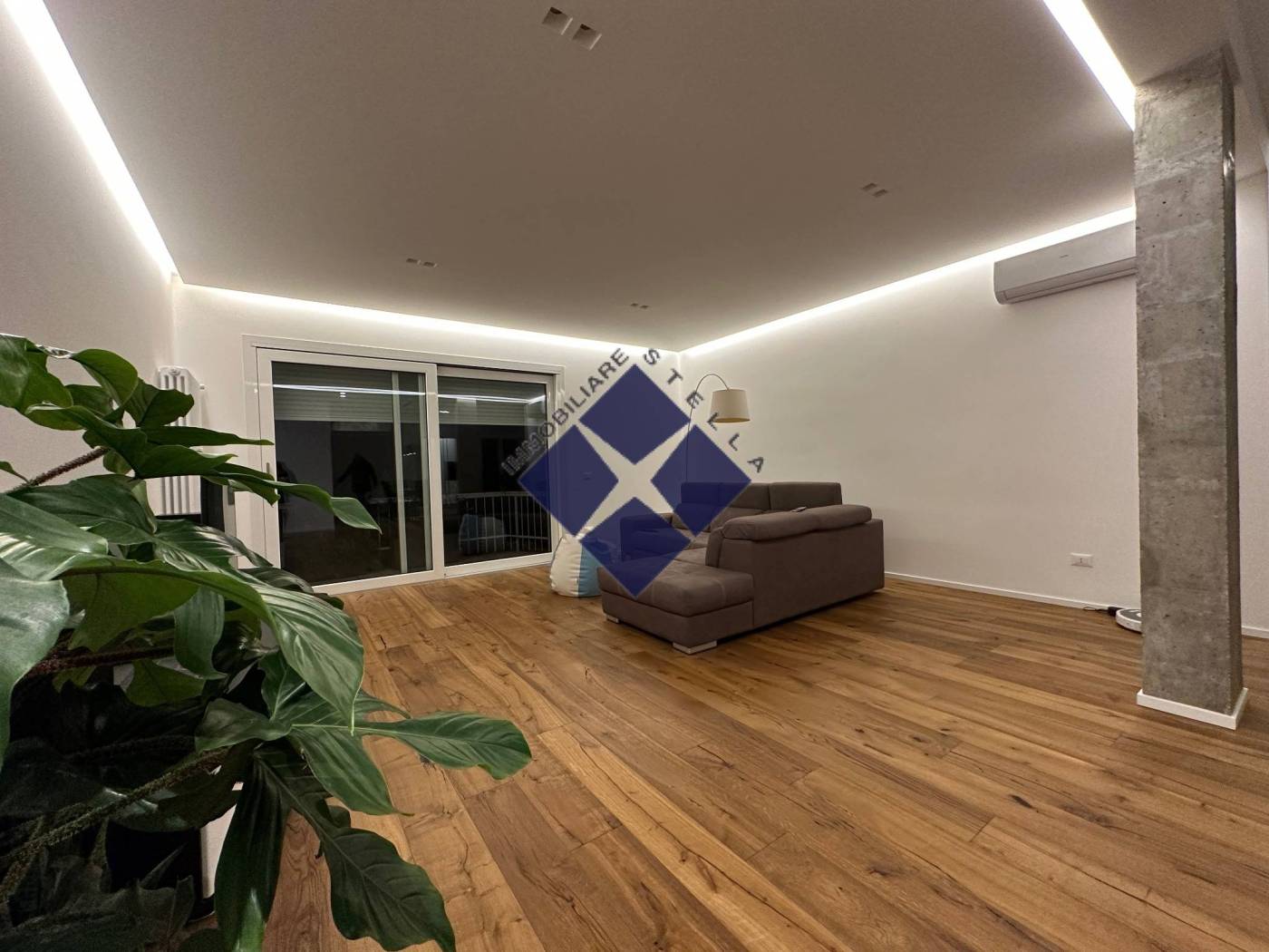 Quadrilocale vicolo Orsoline 1, Duomo, Treviso