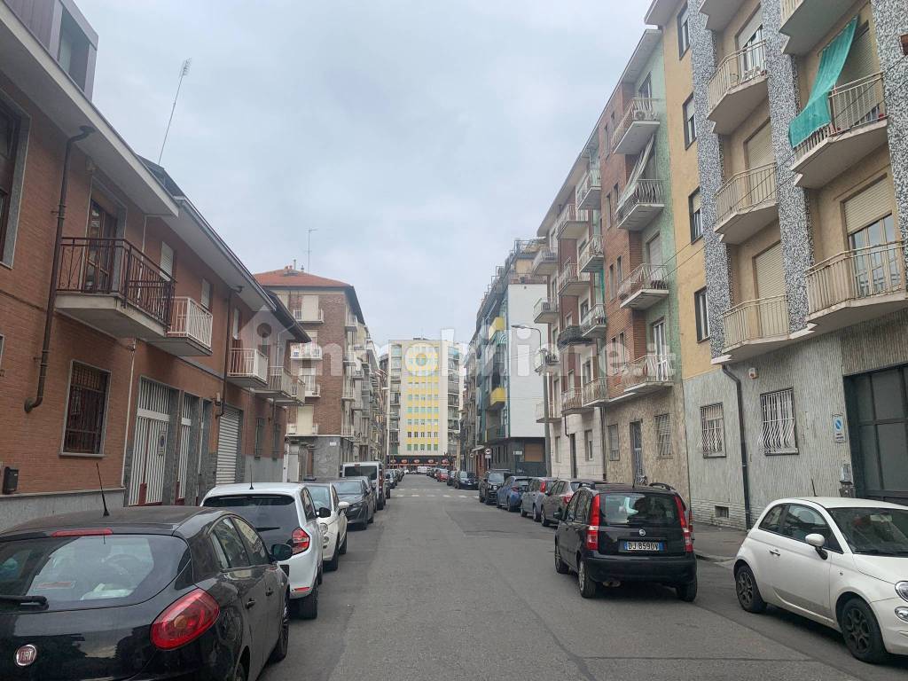 Locale commerciale via Monte Cimone 23, Torino, Rif. 101055109 ...